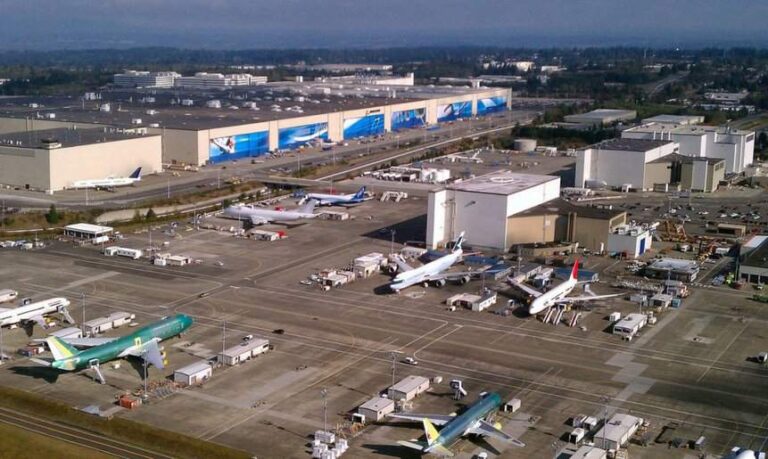 Boeing: discover the factory that has the largest warehouse in the ...