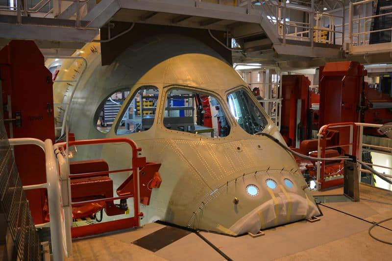 Airbus begins assembly of the A350-1000XWB - The first manufactured ...