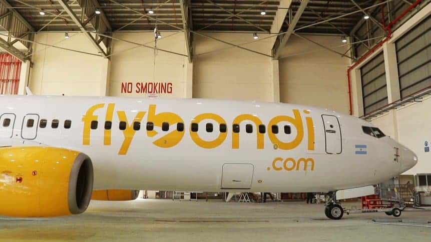 Con vídeo - Flybondi muestra el primer Boeing 737 de su flota - Aeroflap