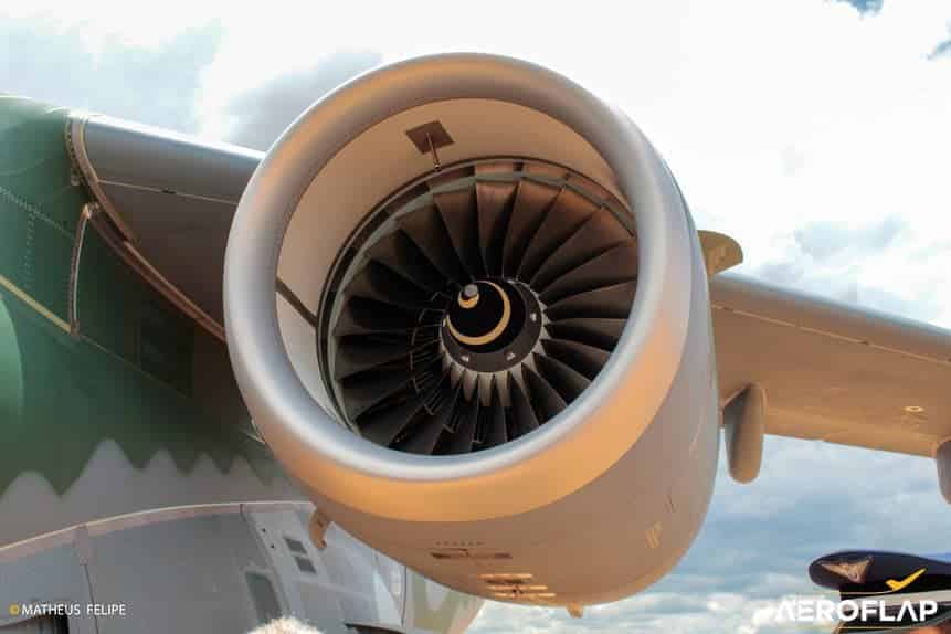 Motores Pratt & Whitney/IAE V2500 ultrapassam 250 milhões de horas de ...