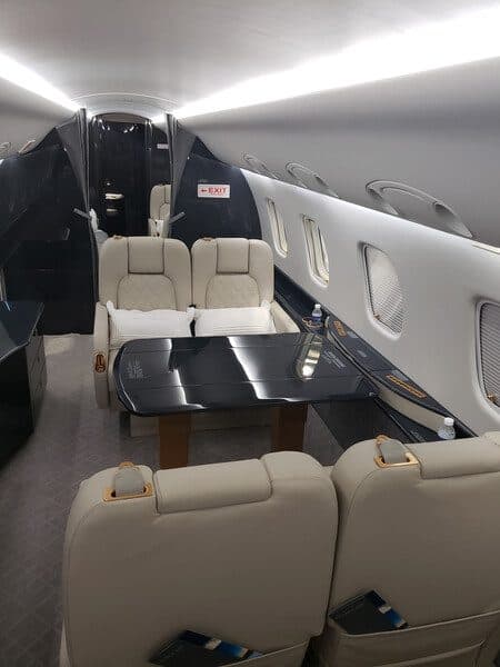 Embraer presenta en LABACE nuevo showroom para personalización de jets ...