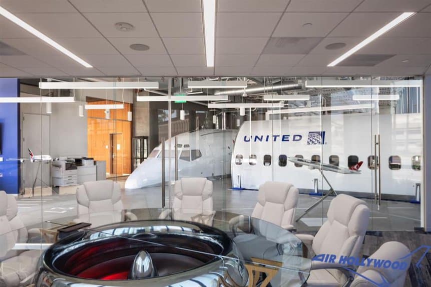 Aviation enthusiasts: This might be your dream office - Aeroflap