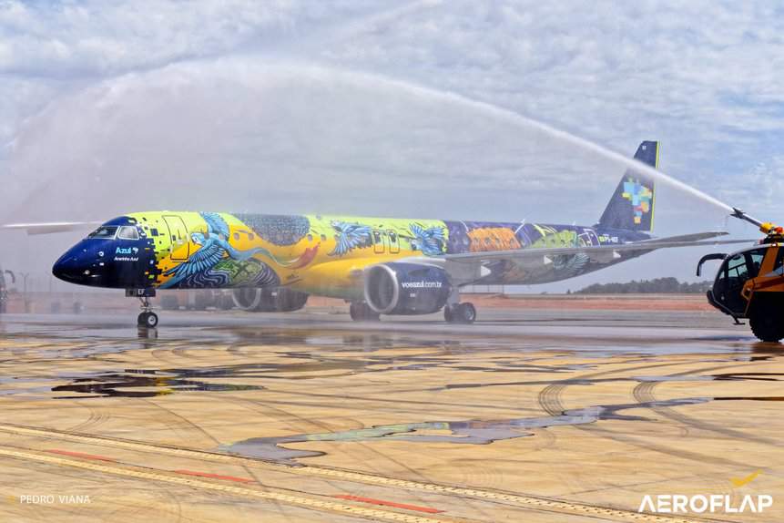 Azul officially presents its newest special livery on Embraer aircraft ...