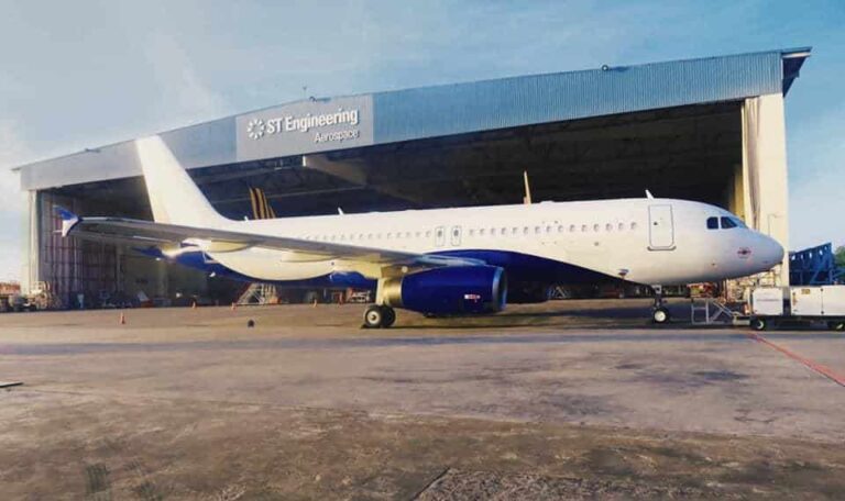 Primeiro Airbus A320 convertido para cargueiro pela ST Engineering já ...