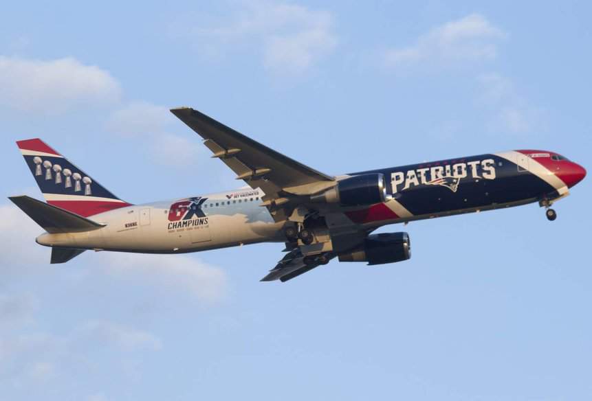 Confira o exótico interior do Boeing 767 pertencente ao time de futebol ...