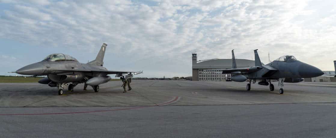 USAF conclui testes de IRST com datalink entre F-15 e F-16