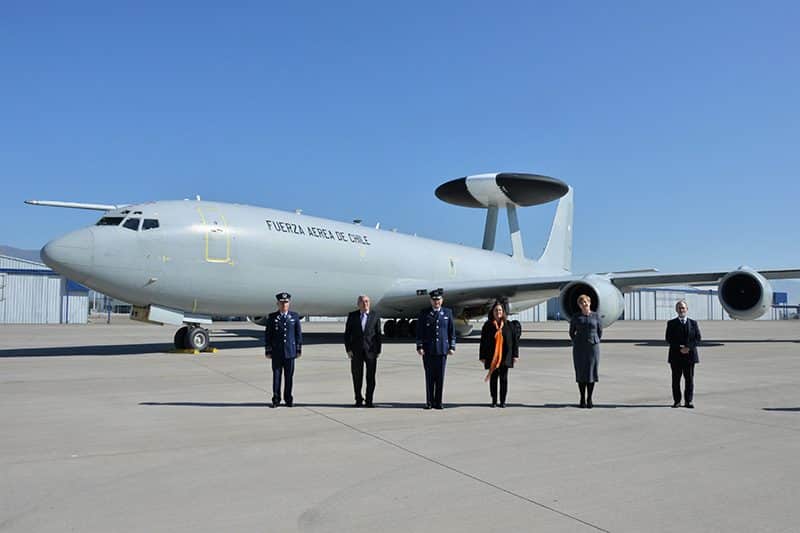 Chile agora conta com dois aviões-radar Boeing E-3D Sentry, que eram do ...