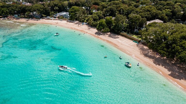 Os 10 destinos mais românticos de Barbados no Caribe