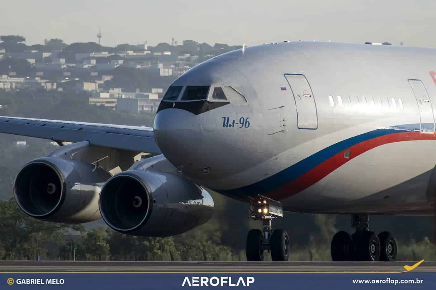 Com Ilyushin IL-96, chanceler da Rússia Sergey Lavrov chega à Brasília ...