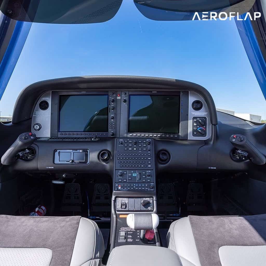 Avión nuevo a la venta: Cirrus SR22T G6 GTS 2023