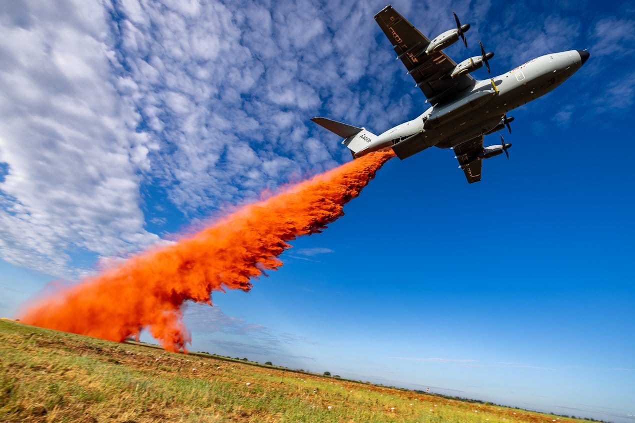 Airbus A400M completes firefighting tests in France