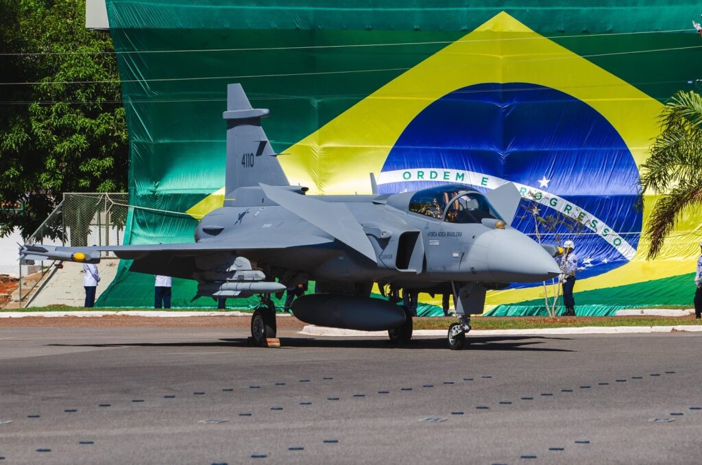 FAB recebe mais um caça F-39 Gripen nesta semana