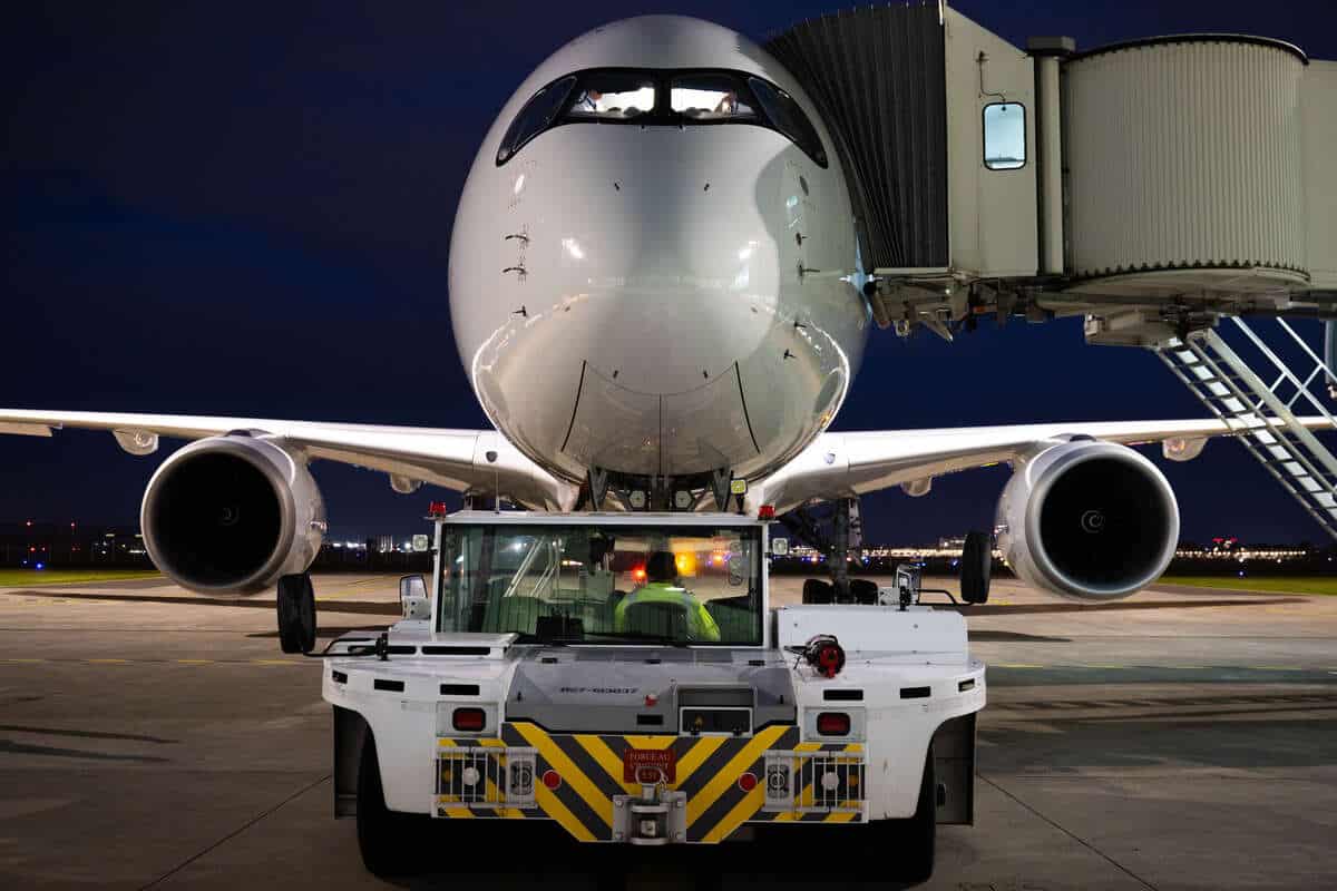 Airbus projects a $138,7 billion aviation services market in Asia-Pacific.