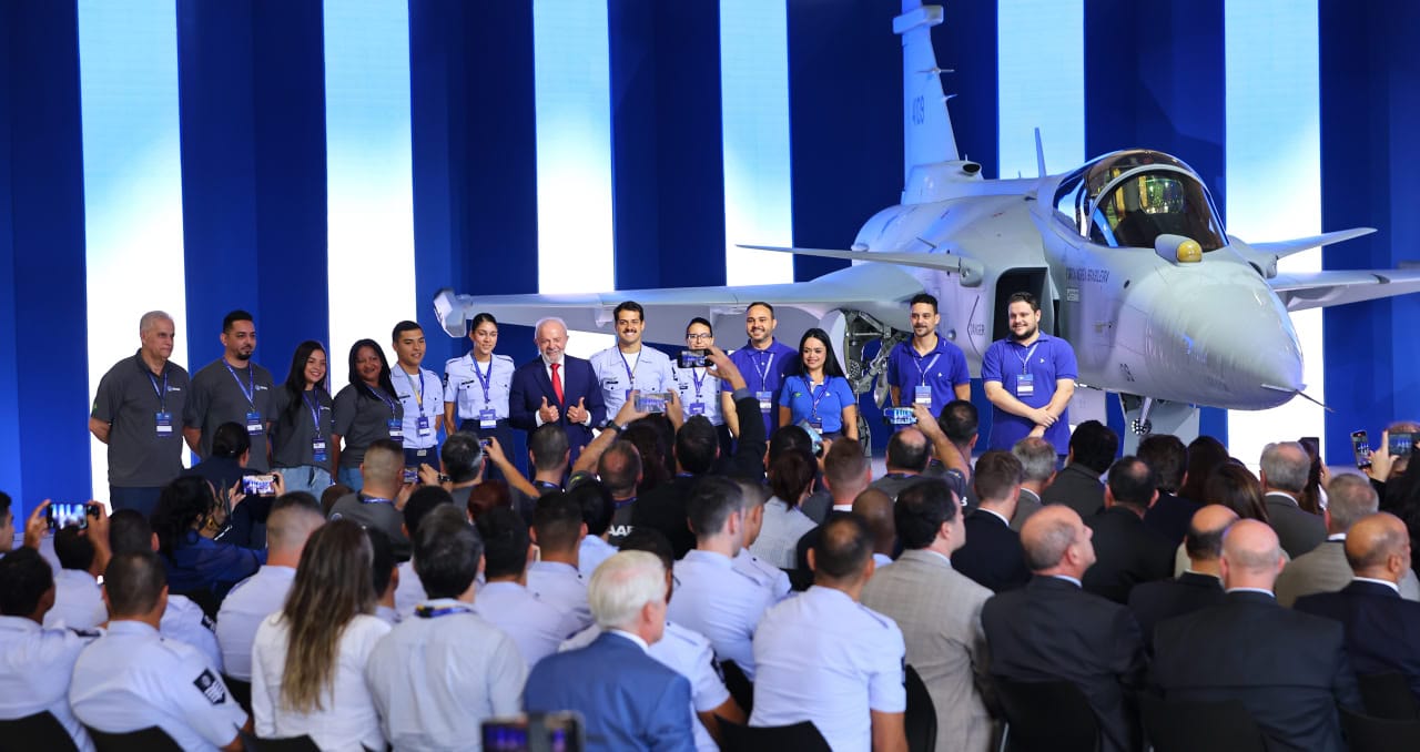 Brazil unveils its first domestically produced Gripen F-39E fighter jet.