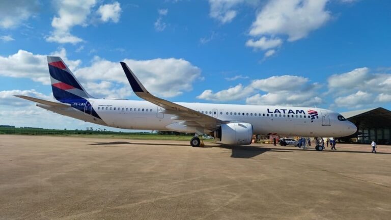LATAM riceverà il suo primo aereo costruito in fabbrica nel 2026 e ...